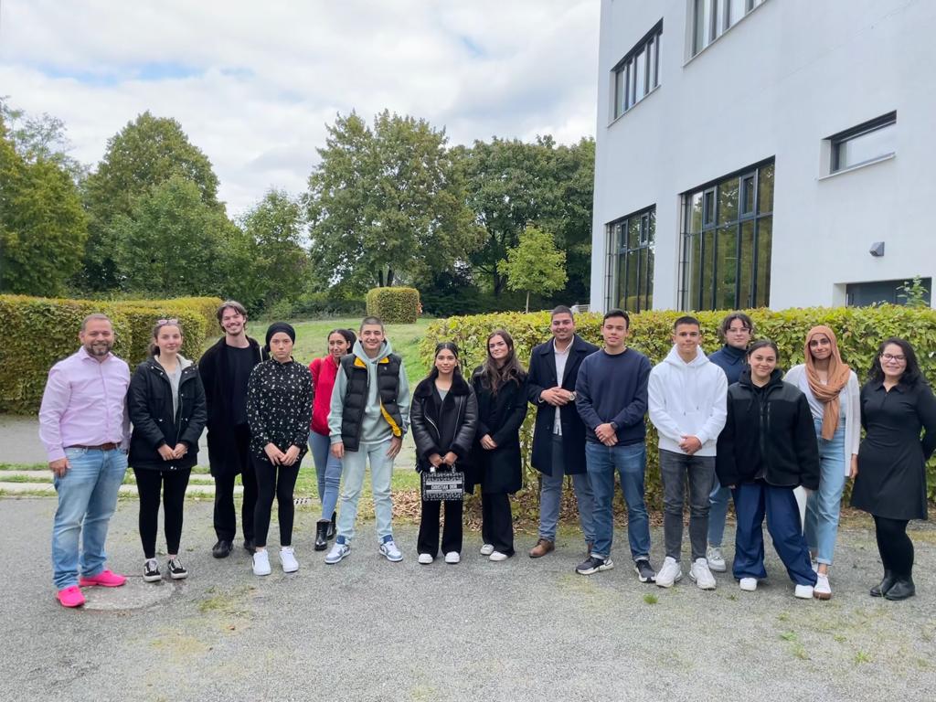 Wir haben eine Schülervertretung: Unser Schulsprecher besucht das ...